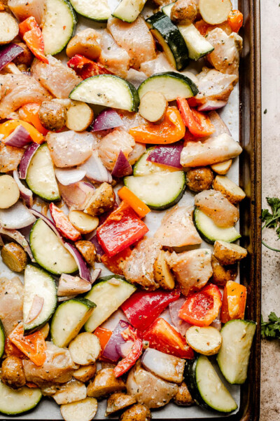 Chicken and Vegetables Sheet Pan Dinner | Healthy Dinner Idea