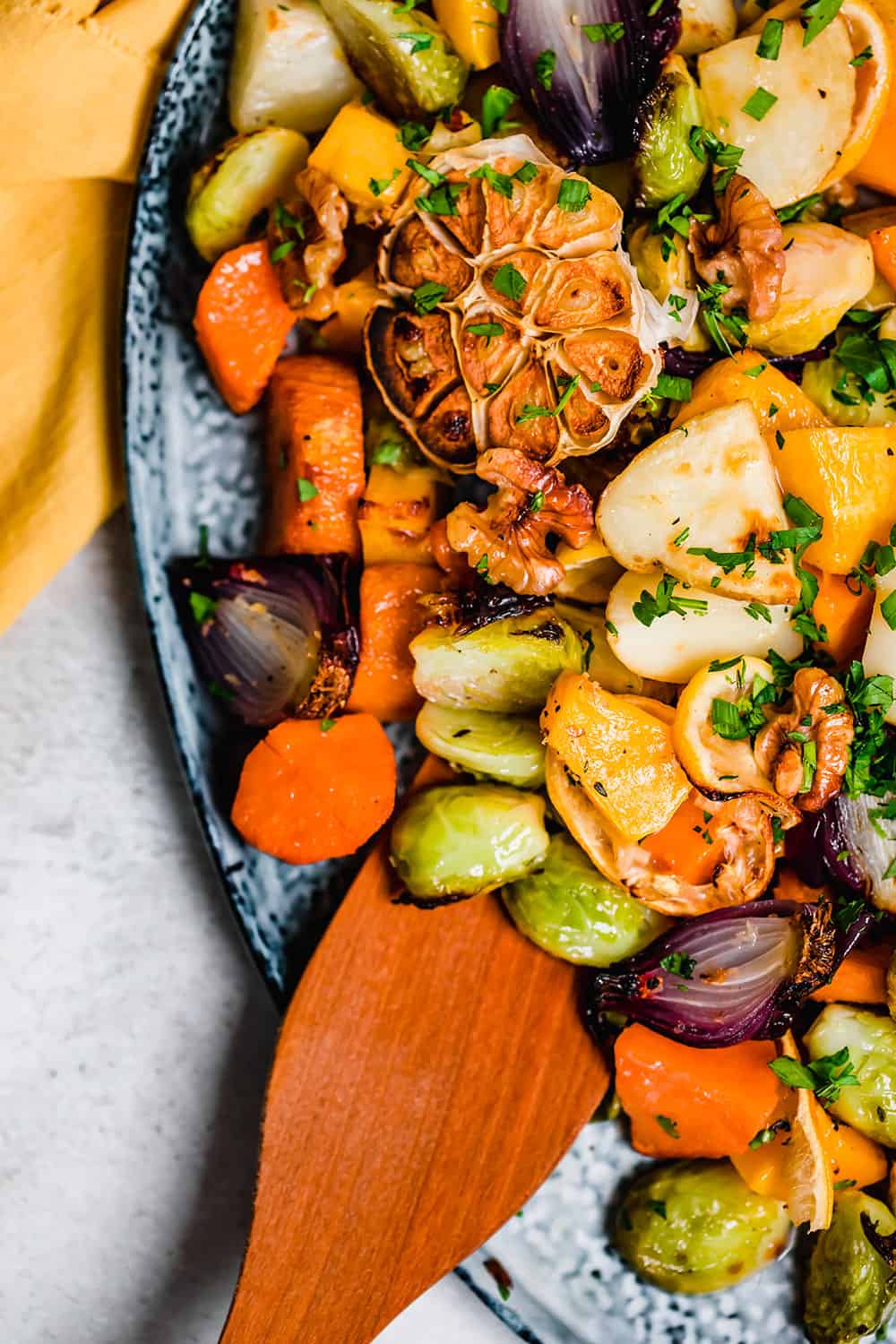 The Best Roasted Vegetables Recipe | Easy Weeknight Recipes
