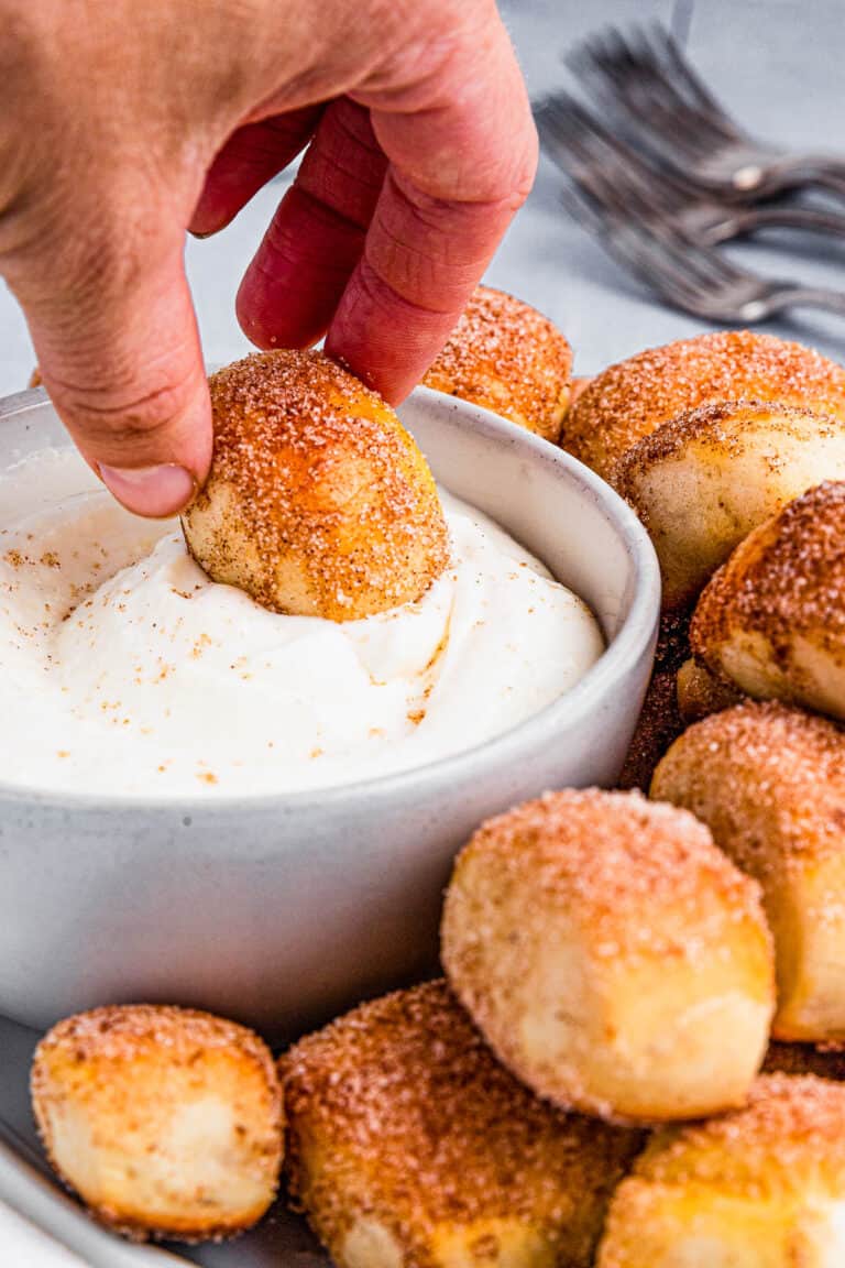 Homemade Cinnamon Sugar Pretzel Bites | Easy Weeknight Recipes