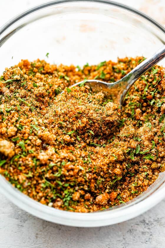 Seafood Seasoning {DIY Spice Blend} | Easy Weeknight Recipes