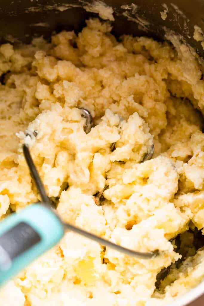 Classic Creamy Mashed Potatoes | Easy Weeknight Recipes
