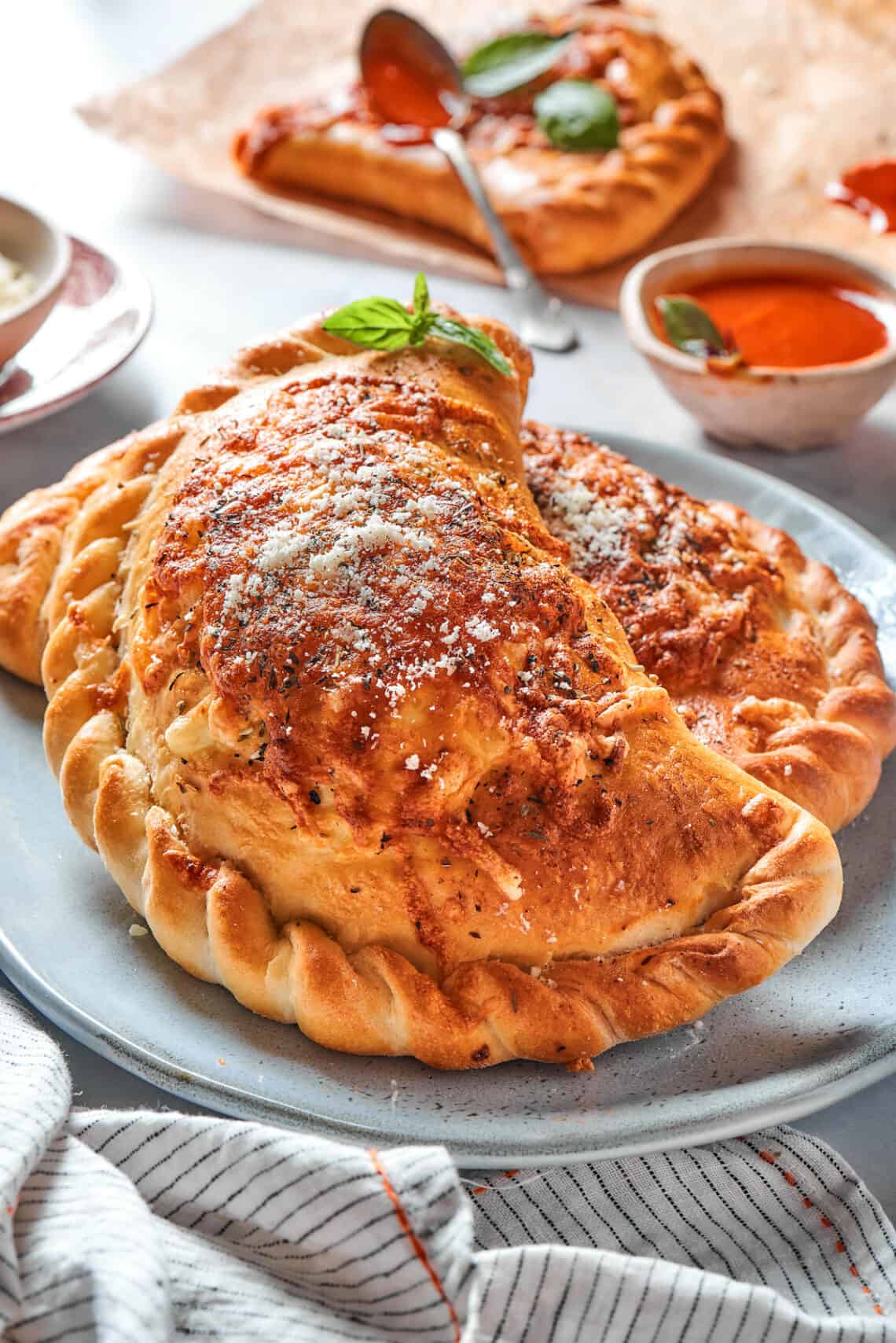 Easy Calzone Recipe | Easy Weeknight Recipes