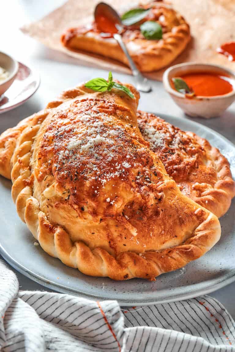 Easy Calzone Recipe | Easy Weeknight Recipes