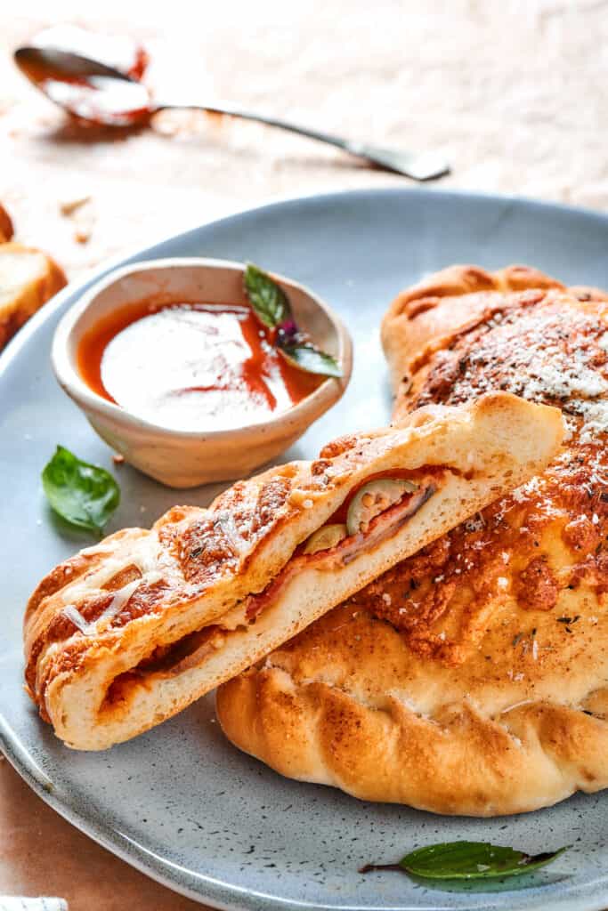 Easy Calzone Recipe | Easy Weeknight Recipes