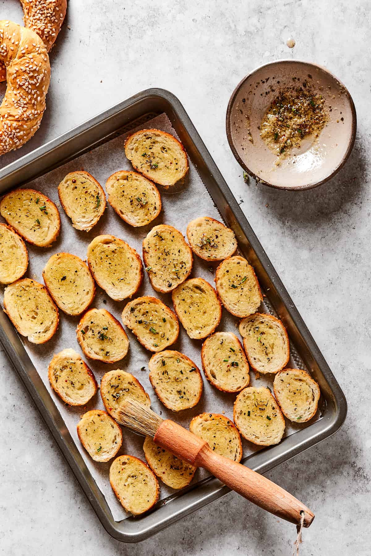 Homemade Bagel Chips | Easy Weeknight Recipes