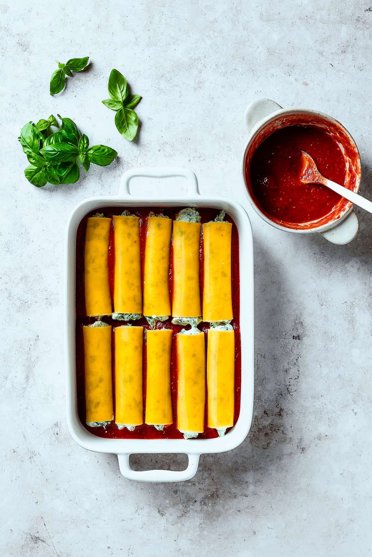 Cheesy Spinach Stuffed Manicotti | Easy Weeknight Recipes