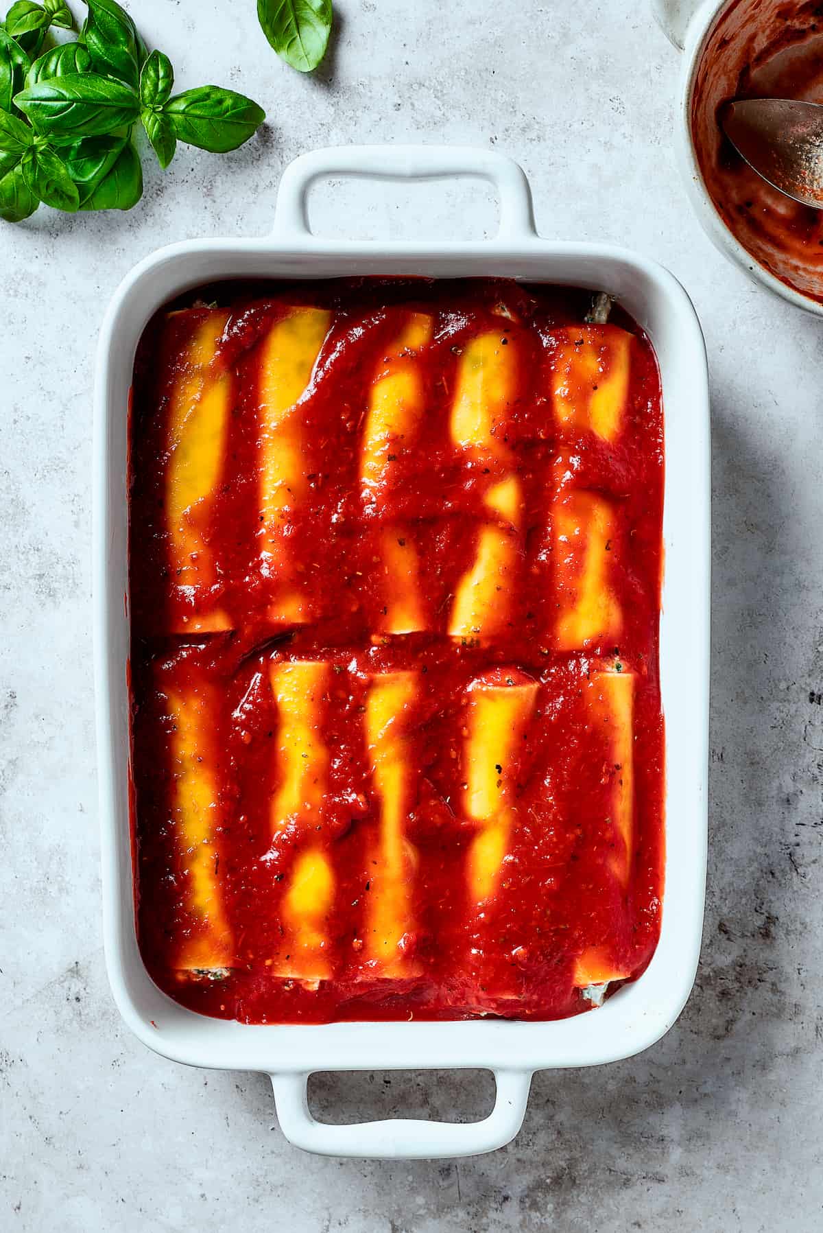 Cheesy Spinach Stuffed Manicotti | Easy Weeknight Recipes