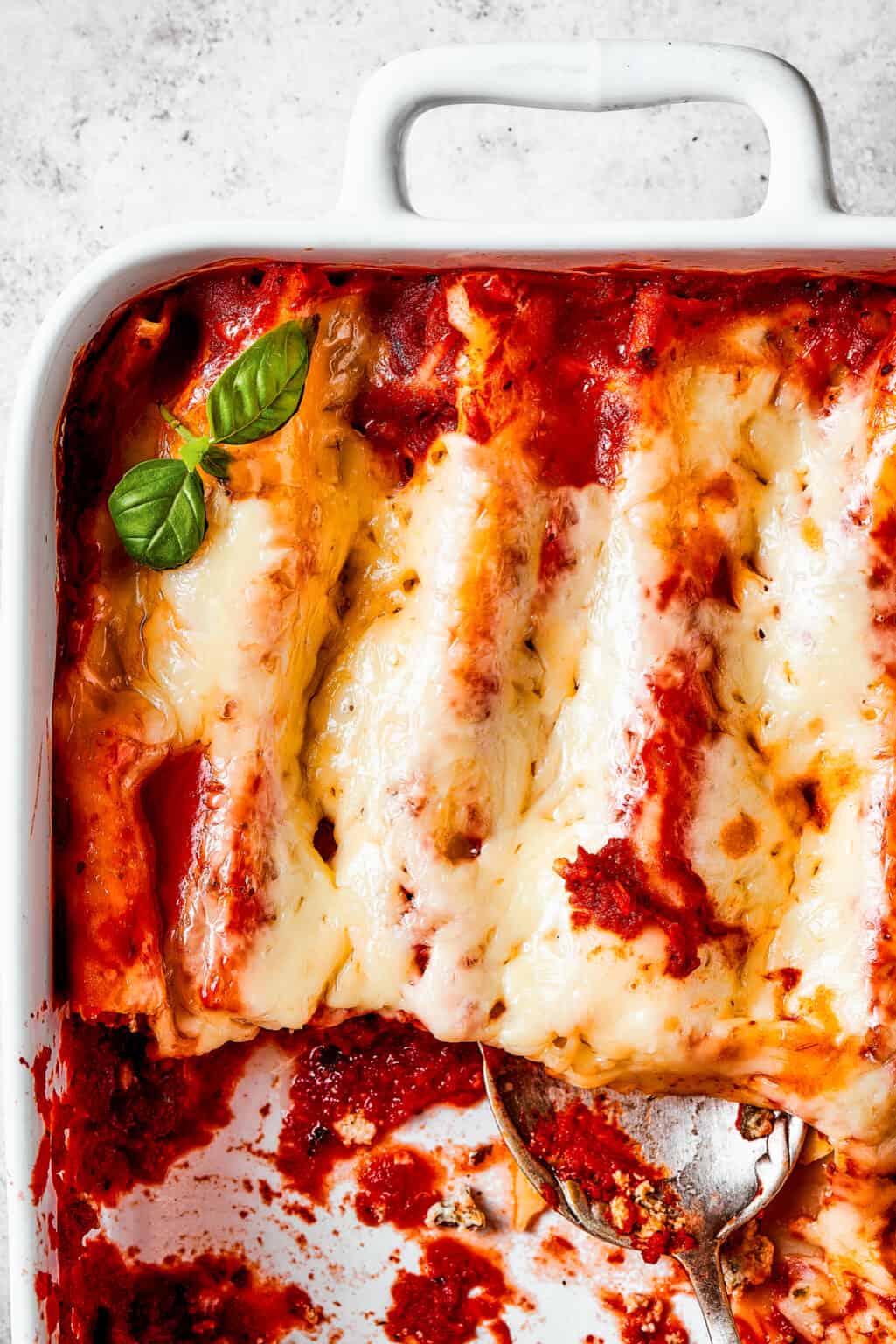 Cheesy Spinach Stuffed Manicotti | Easy Weeknight Recipes
