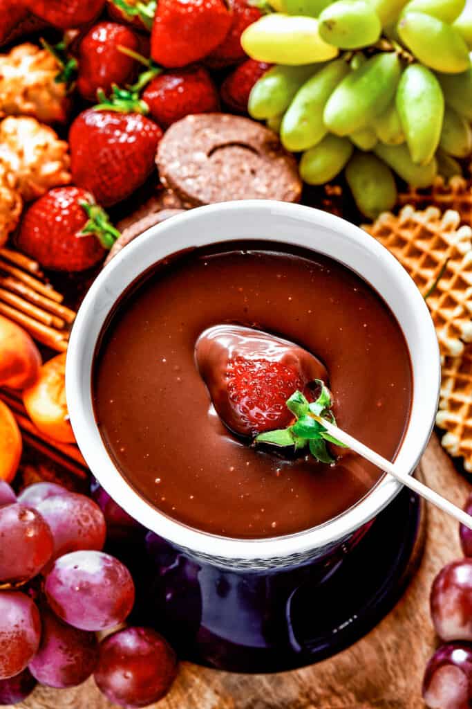 Chocolate Fondue Recipe | Easy Weeknight Recipes