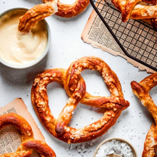 Soft Pretzels Recipe (With Cheese Dip)